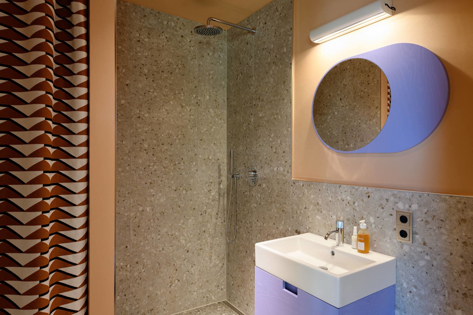 RF.138 - Edition - Van B Editions - Projekte - Bauwerk