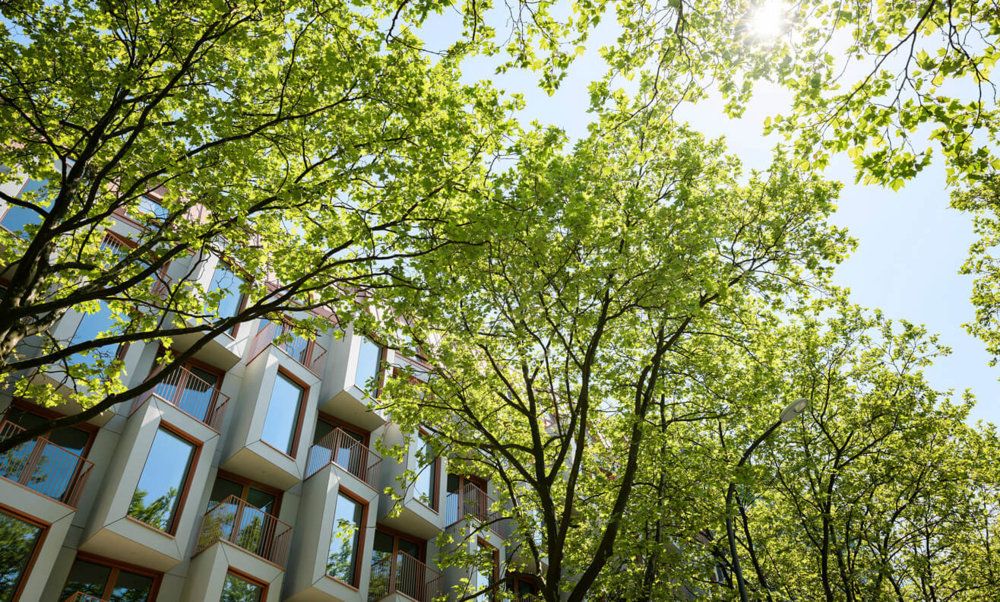 Van B. Very urban living. - Bauwerk